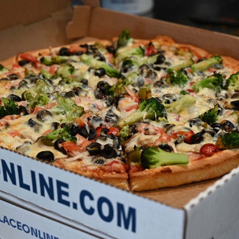 Best Pizza & Roast Beef in Hampton Falls, New Hampshire | Nick's Place